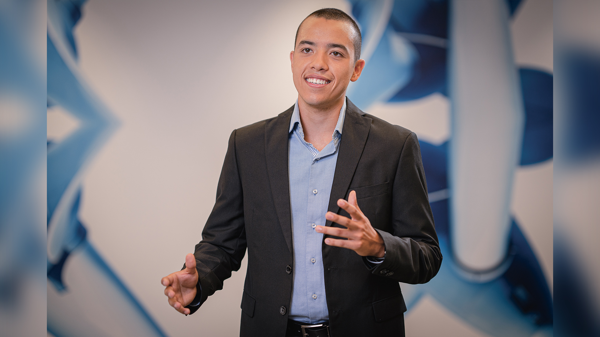 Simon Chamorro : Des robots au service de la société